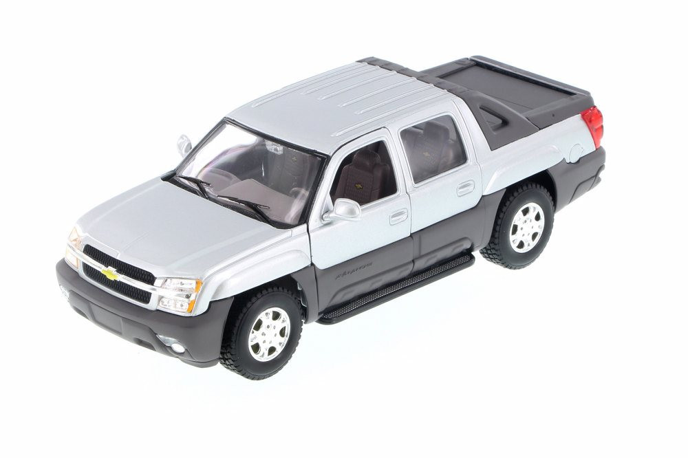 2002 Chevy Avalanche, Silver - Welly 22094WSV - 1/24 Scale Diecast ...