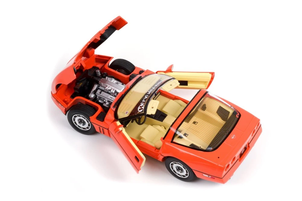 1984 Chevy Corvette C4, Hugger Orange - Greenlight 13595 - 1/18 scale ...