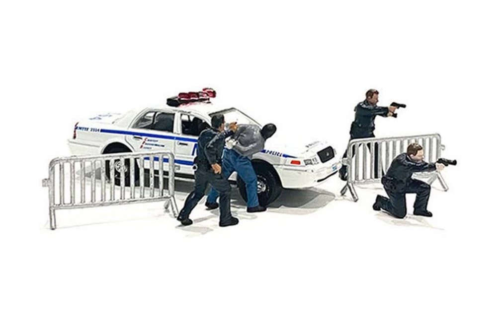 Police Line Figure Set, Multi- - American Diorama 76493MJ - 1/64 scale ...