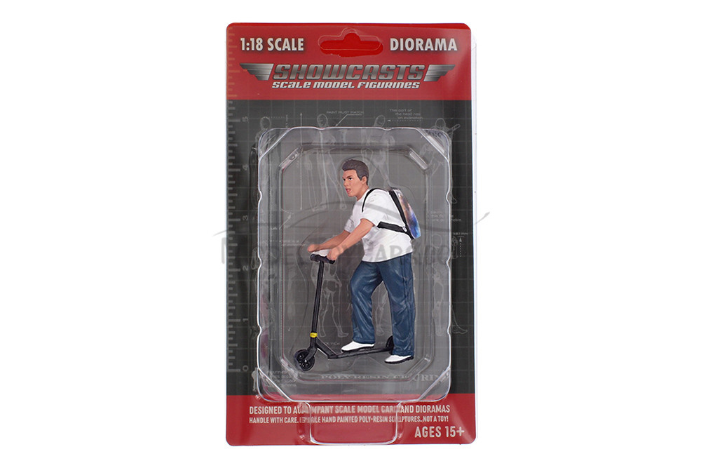 Figure 18 Series 2 Figure 1, Dark Blue/White, Showcasts AD18901 - 1/18 ...