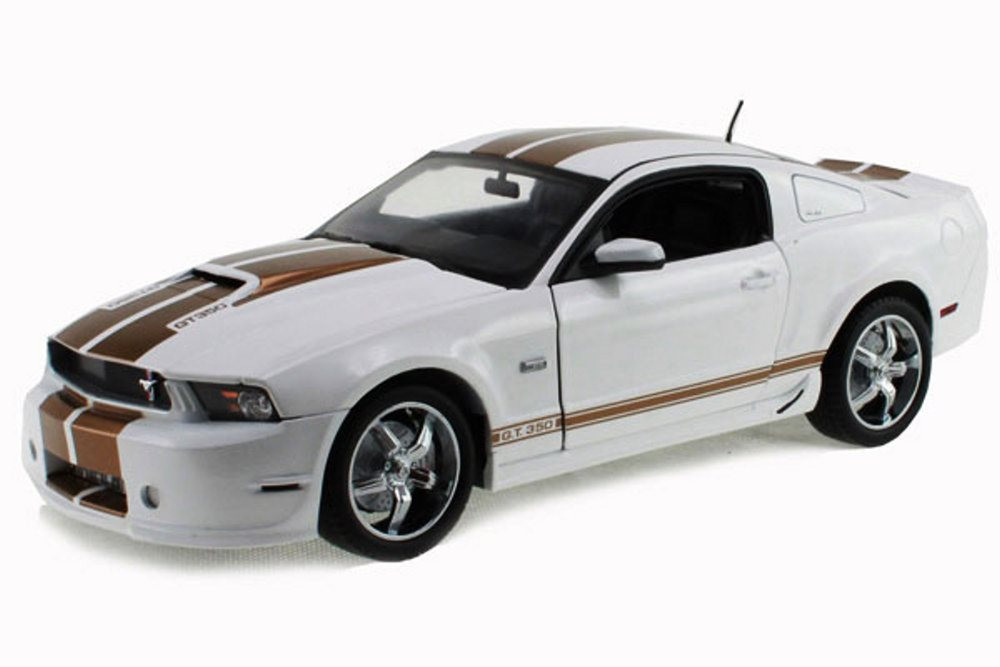 2012 Ford Shelby GT350, White w/ Gold Stripes - Shelby SC323B - 1/18 ...