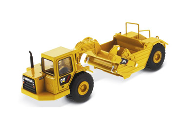 Caterpillar Wheel Tractor 611 Scraper, Yellow/Black - Diecast Masters ...