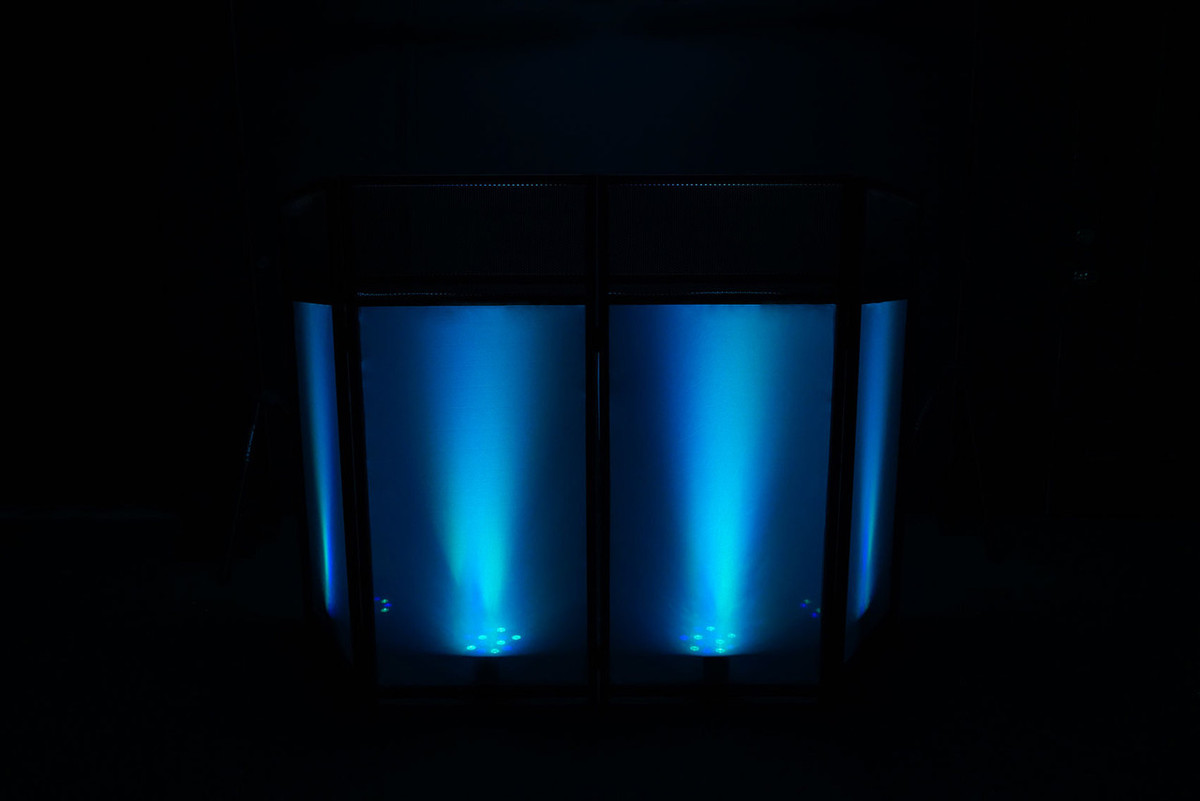 American DJ PIXIE DRIVER 8000 V2 Light Controller 4 Pixie Strip 30/60 ...