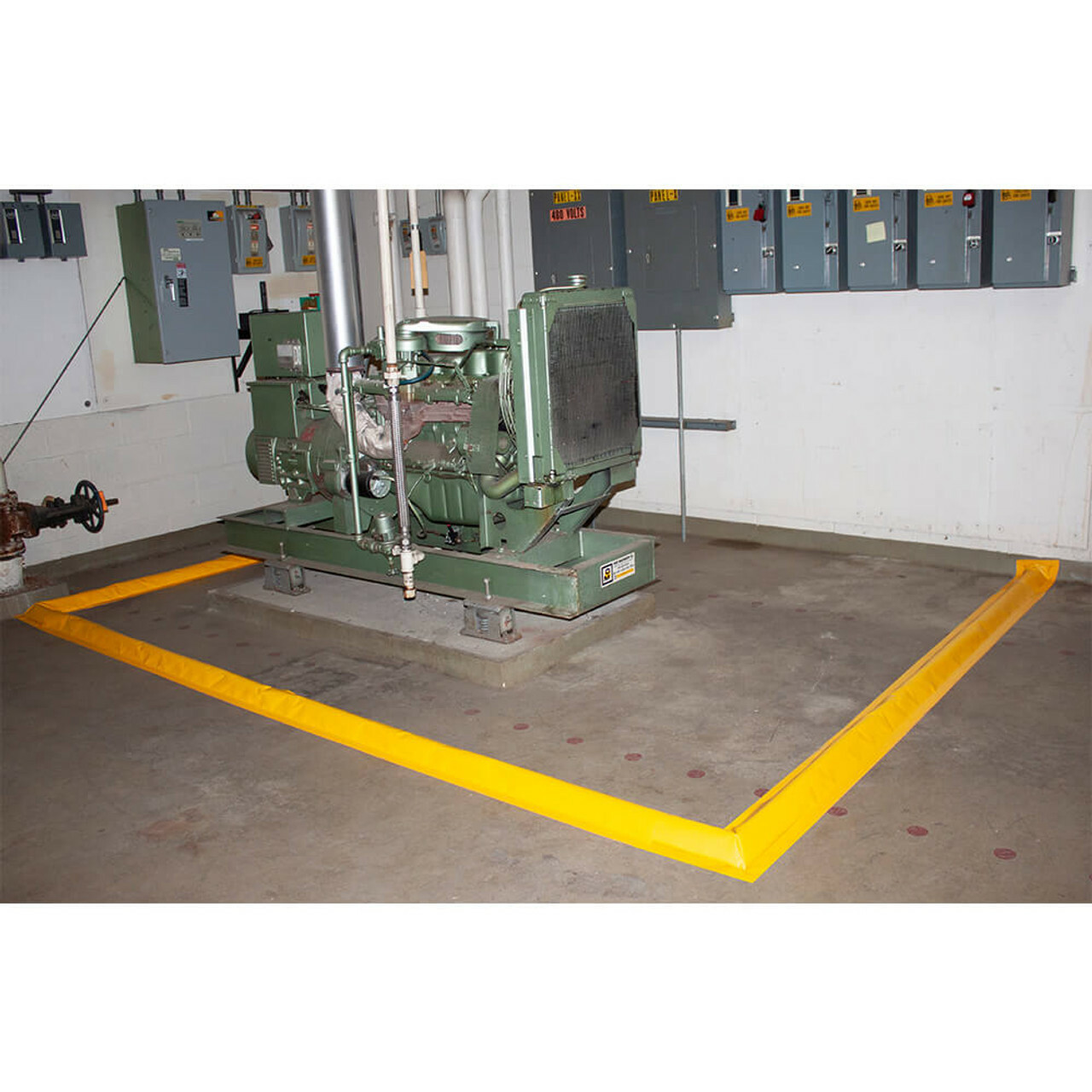 Enpac Products - Enpac Spill Containment - Enpac Spill Berms ...