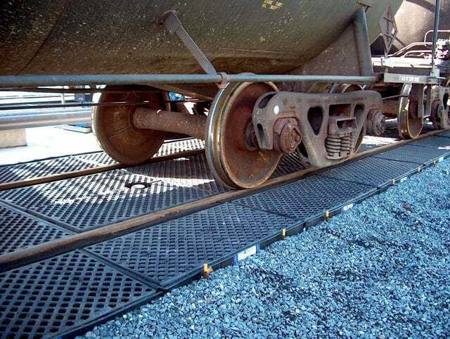 Railroad Spill Containment/ Railcar Containment