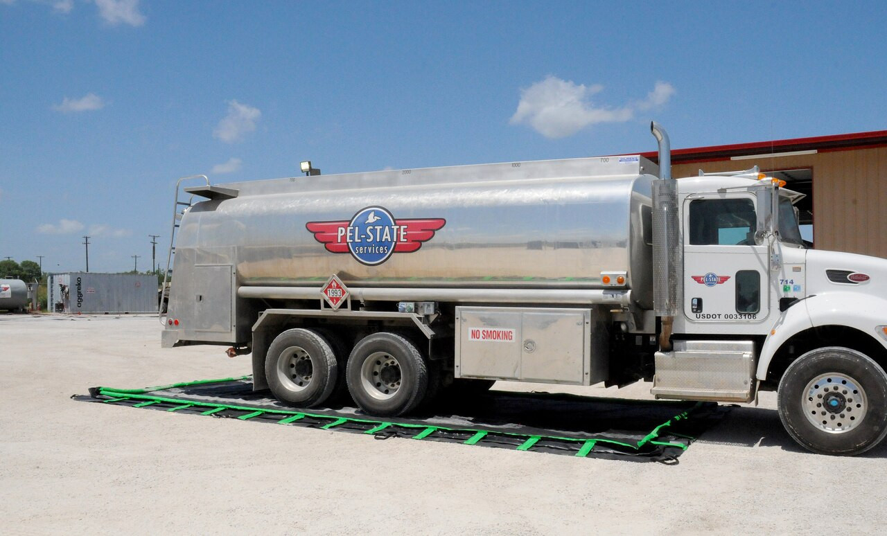 Ultra-Containment Rapid Rise Spill Berm - 15' x 50' x 12"