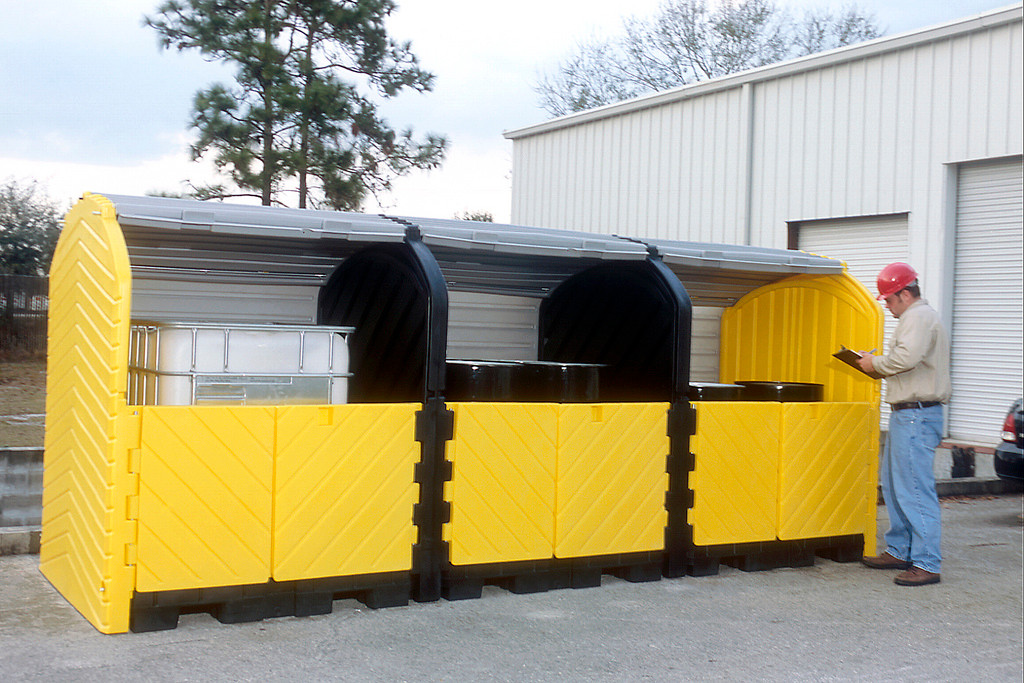 UltraTech Hard Top P8 Plus - 8 Drum Spill Containment Unit - 9651 ...