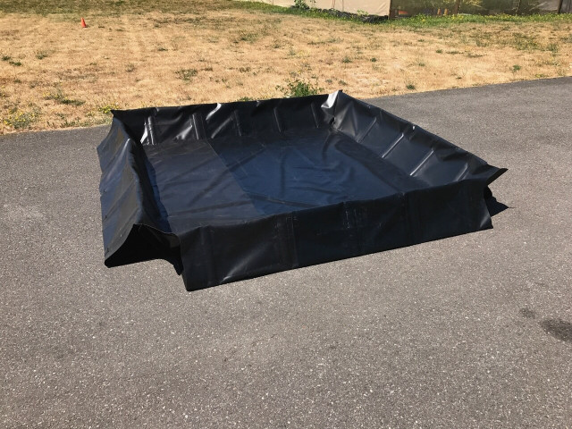 One Step Fuel Spill Containment Berm - 10' x 10' x 18" @ Interstate ...