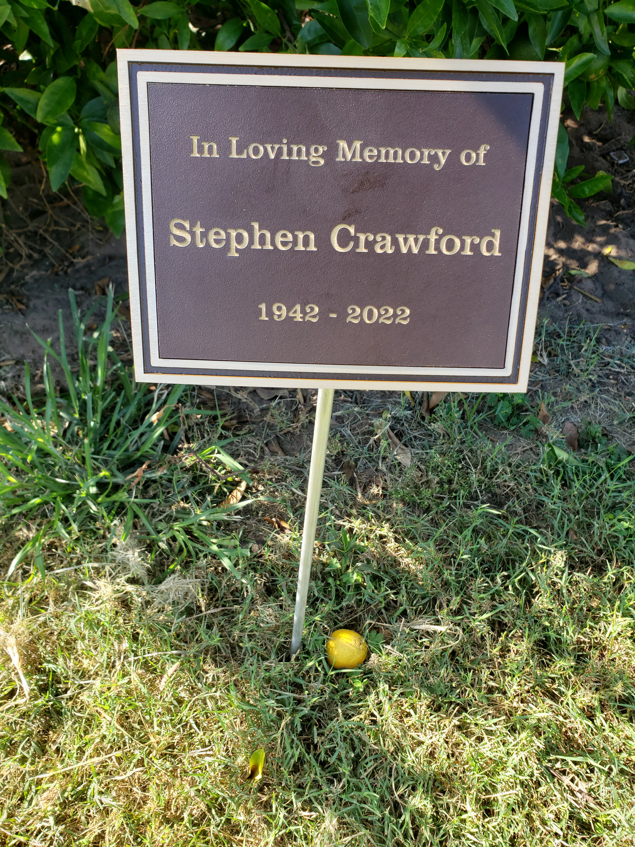 business sign, In memory of name plate, Memorial Name Plate ...