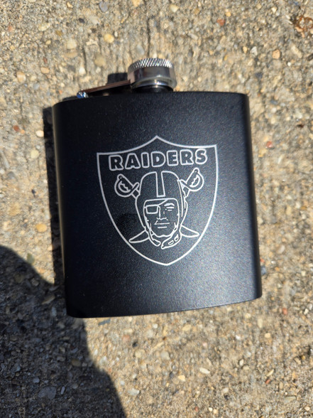 Las Vegas Raiders Flask, Personalized Raiders Gift, Raiders Gift for ...
