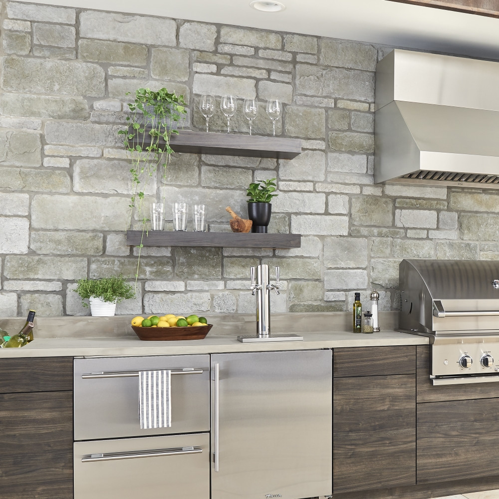 Cultured Stone Sculpted Ashlar - Silver Shore - ACR Stone Gr