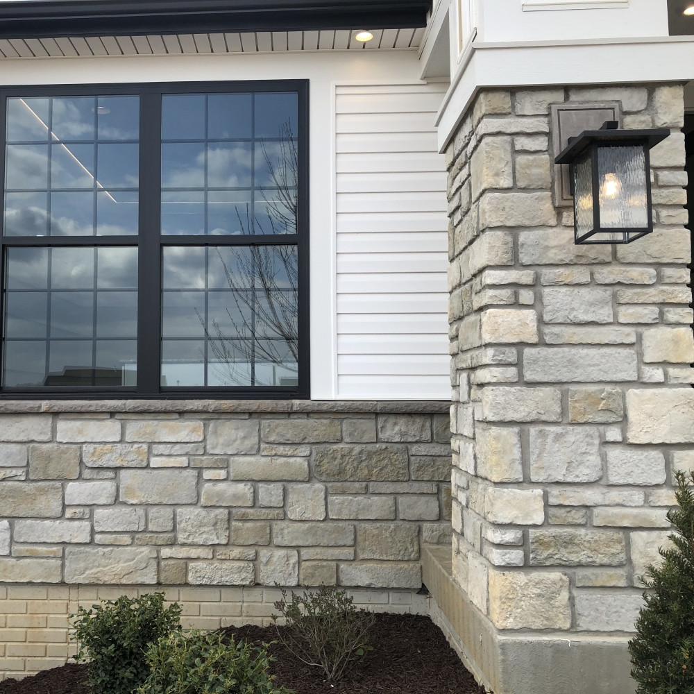 Cultured Stone Sculpted Ashlar - Silver Shore - ACR Stone Gr