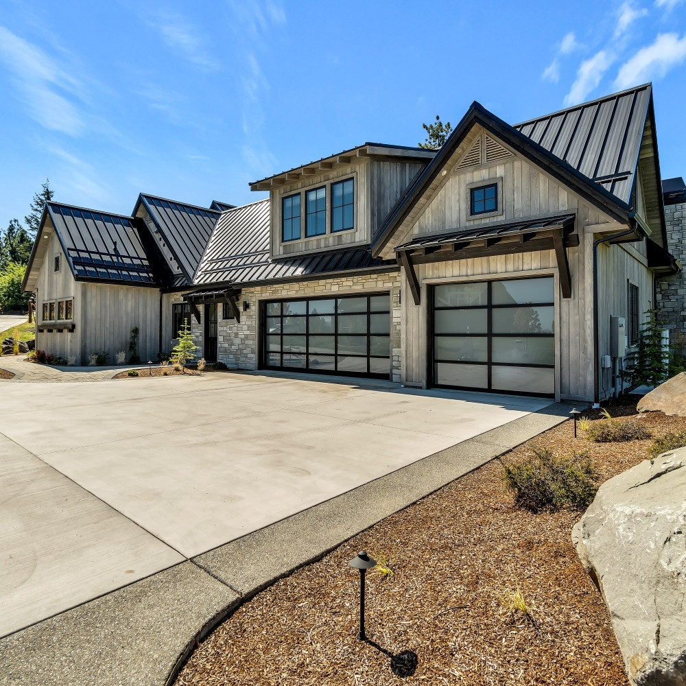 Cultured Stone Sculpted Ashlar - Silver Shore - ACR Stone Gr