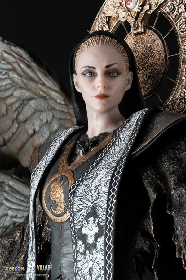 Resident Evil - Mother Miranda 1:4 Scale Statue