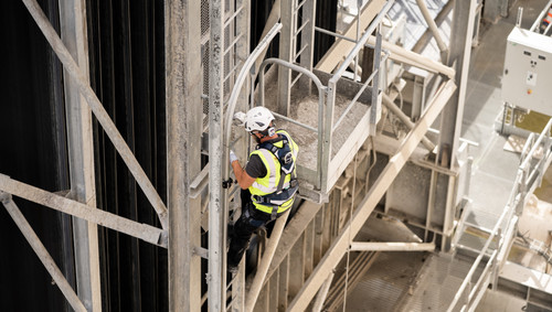 Frontline VLRS Securail Pro Vertical Lifeline System - Frontline