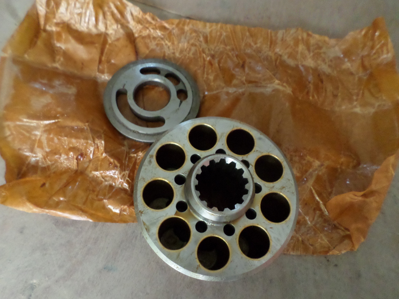 289-8173 2898173 292310-0441 FLANGE ,PUMP HEAD CASE FITS CATERPILLAR ...