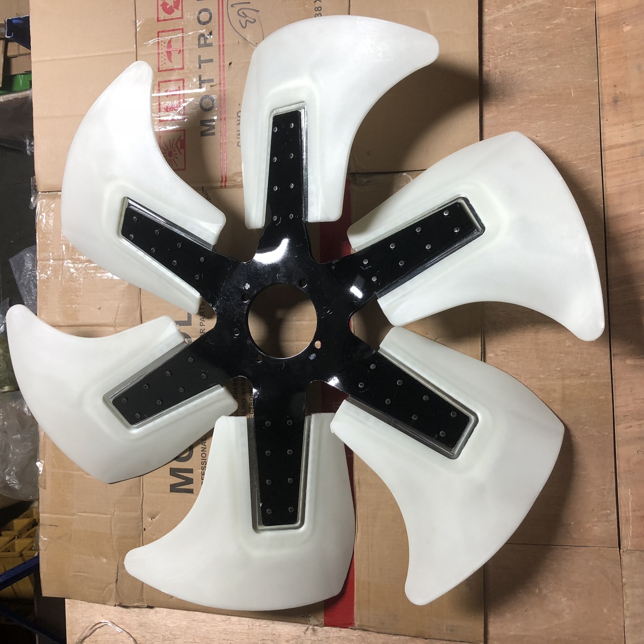 6HK1 ENGINE FAN BLADE EXCAVATOR SUMITOMO SH350-5 HITACHI ZX330 ZAX330 ...