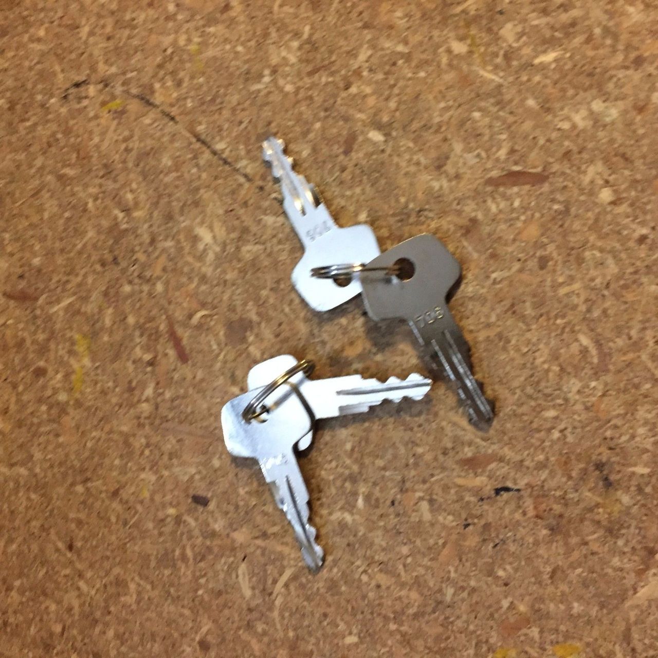 4 pcs 706 KEYS IGNITION,Fuel Cap Lock KEYs FOR Liebherr Heavy Equipment ...