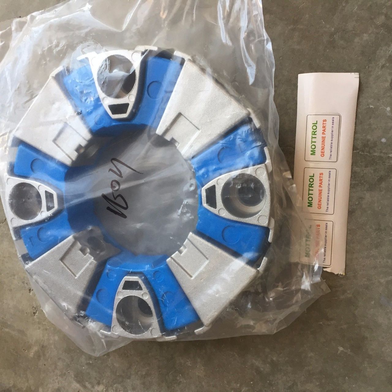 160H COUPLING WITH INSERT FITS SUMITMO SH300A2 SK350-8 SK330-8 R300-5 ...