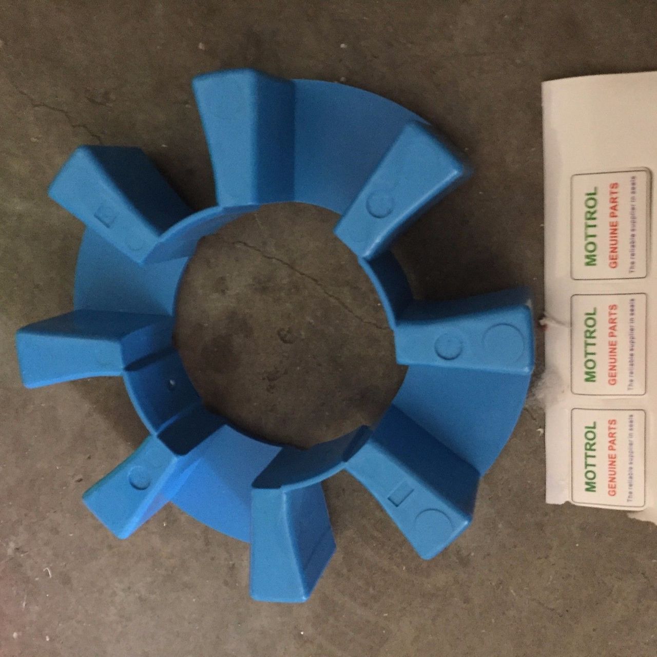 LQ30P01003S001 COUPLING,ELEMENT FITS KOBELCO SK200 SK230-6 SK235 SK200 ...