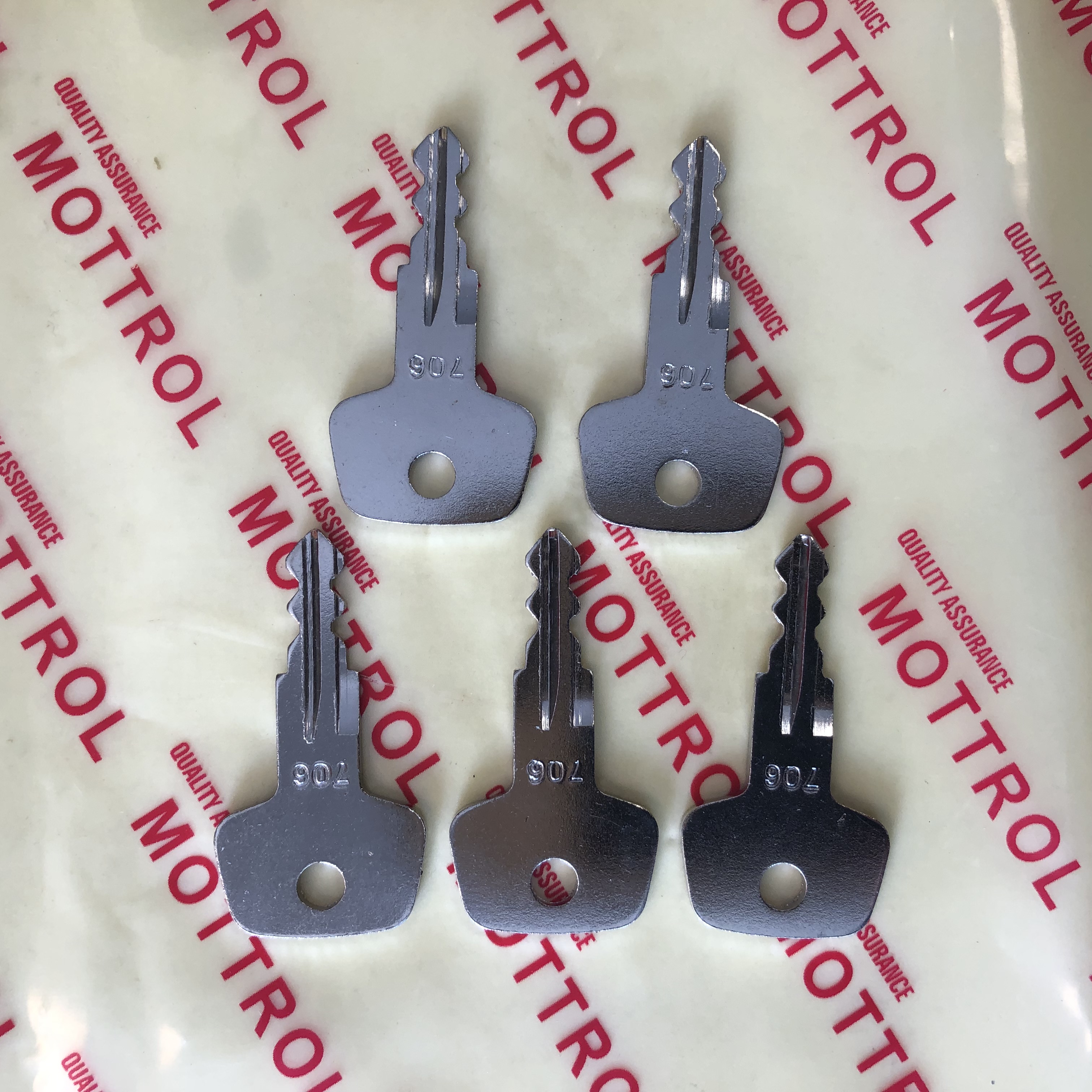 5 PCS 706 Key Fits Hitachi Liebherr J2 Cut - Forklift & Plant A Common ...