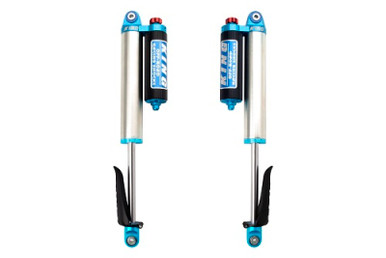 King Shocks 25001-374A 2.5 Remote Reservoir Rear Shocks with Adjuster ...