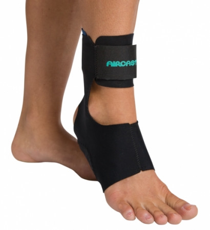 Aircast AirHeel Pneumatic Wrap, Medium - Medex Supply