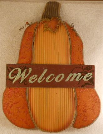 Welcome Pumpkin Wall Decoration