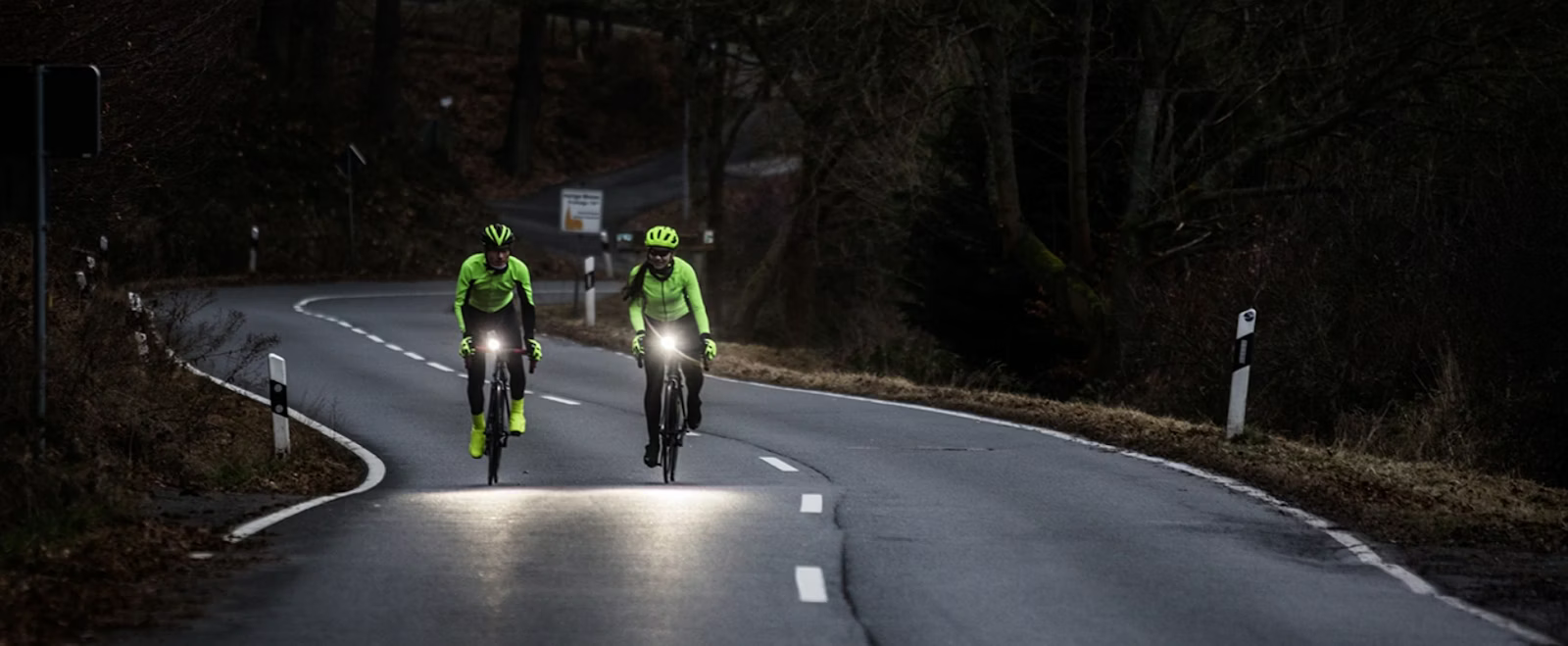 BBB - How to find the best light for your bicycle - BikeChain