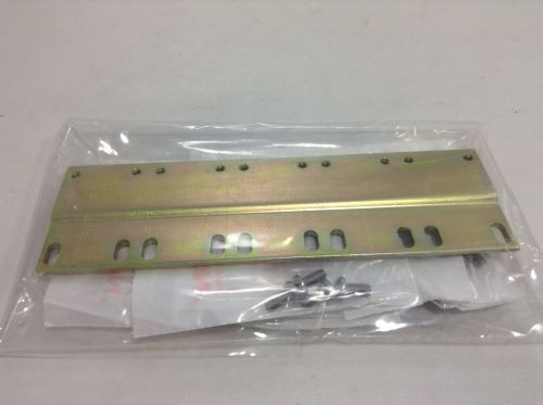Newton 0040320510 Rack Adapter Kit 5RU / 19" EIA to 23" EIA - Yellow ...