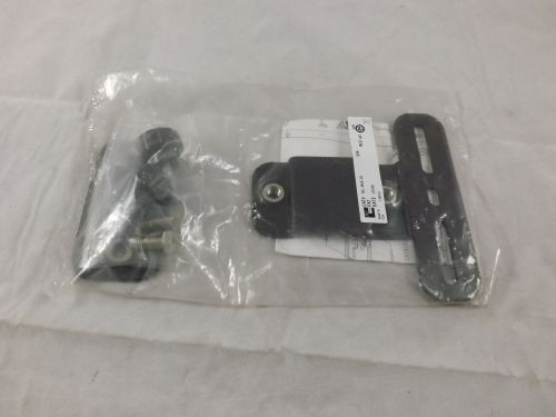 Commscope FGS-HNLR-AB Ladder Rack Center Support Bracket Kit ...