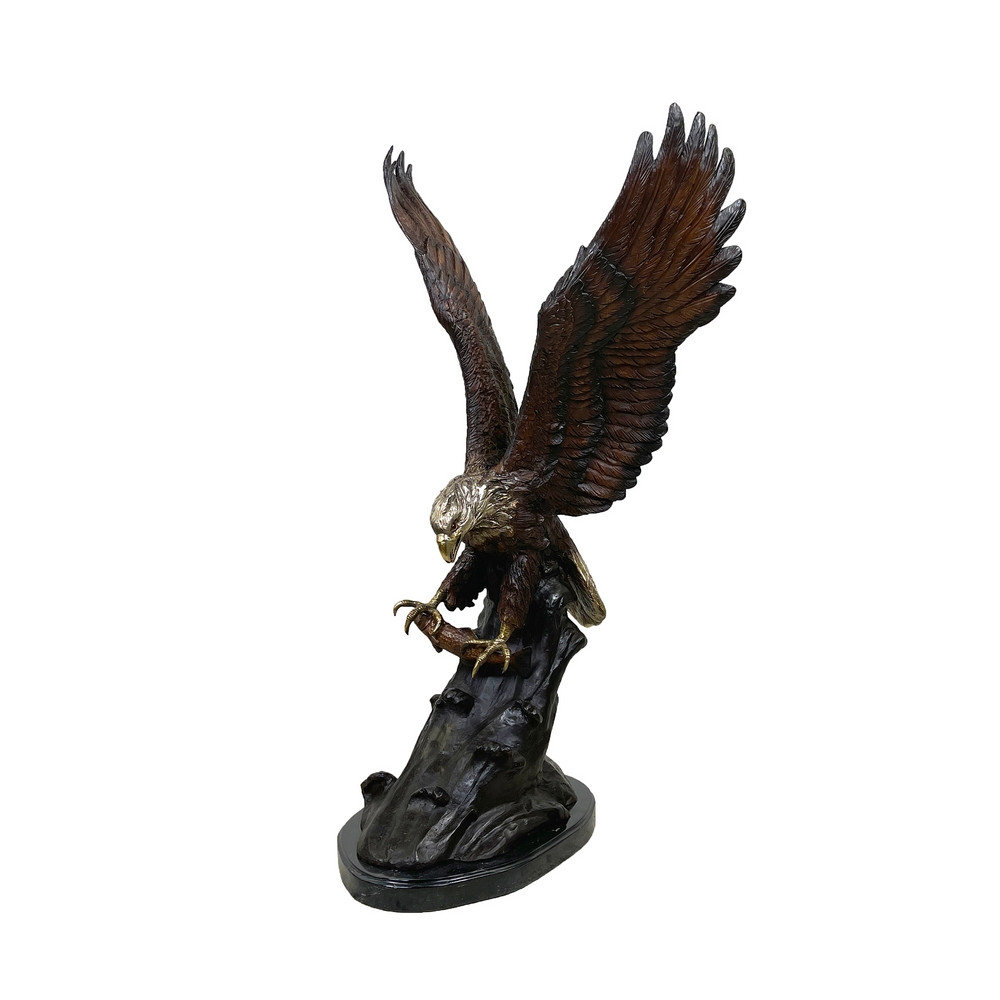 Bronze Eagle Catching Fish Sculpture - DaVinci Emporium