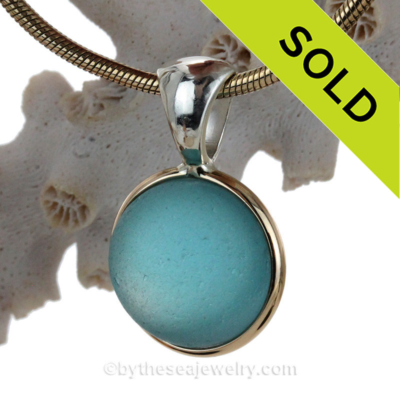 LARGE Vivid Electric Cyan Mixed Seaham Sea Glass Pendant In Deluxe Wire ...