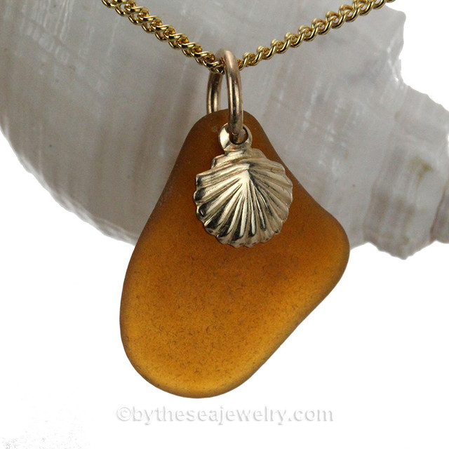 Sea Glass Necklaces & Pendants Using Genuine Sea Glass.