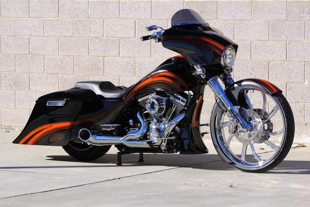 Saturn Chrome Custom Harley Wheel | rotationwheels.com