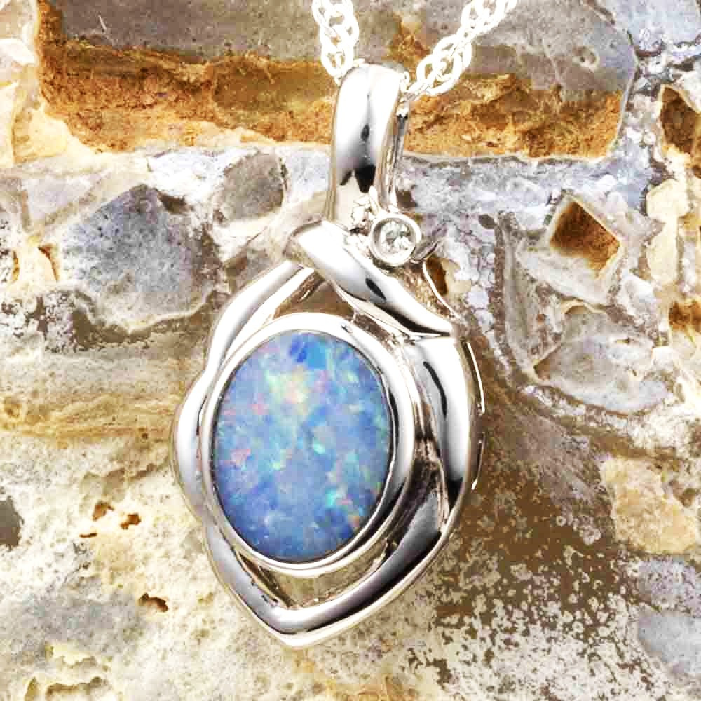 BEEHIVE HONEY STERLING SILVER AUSTRALIAN OPAL NECKLACE