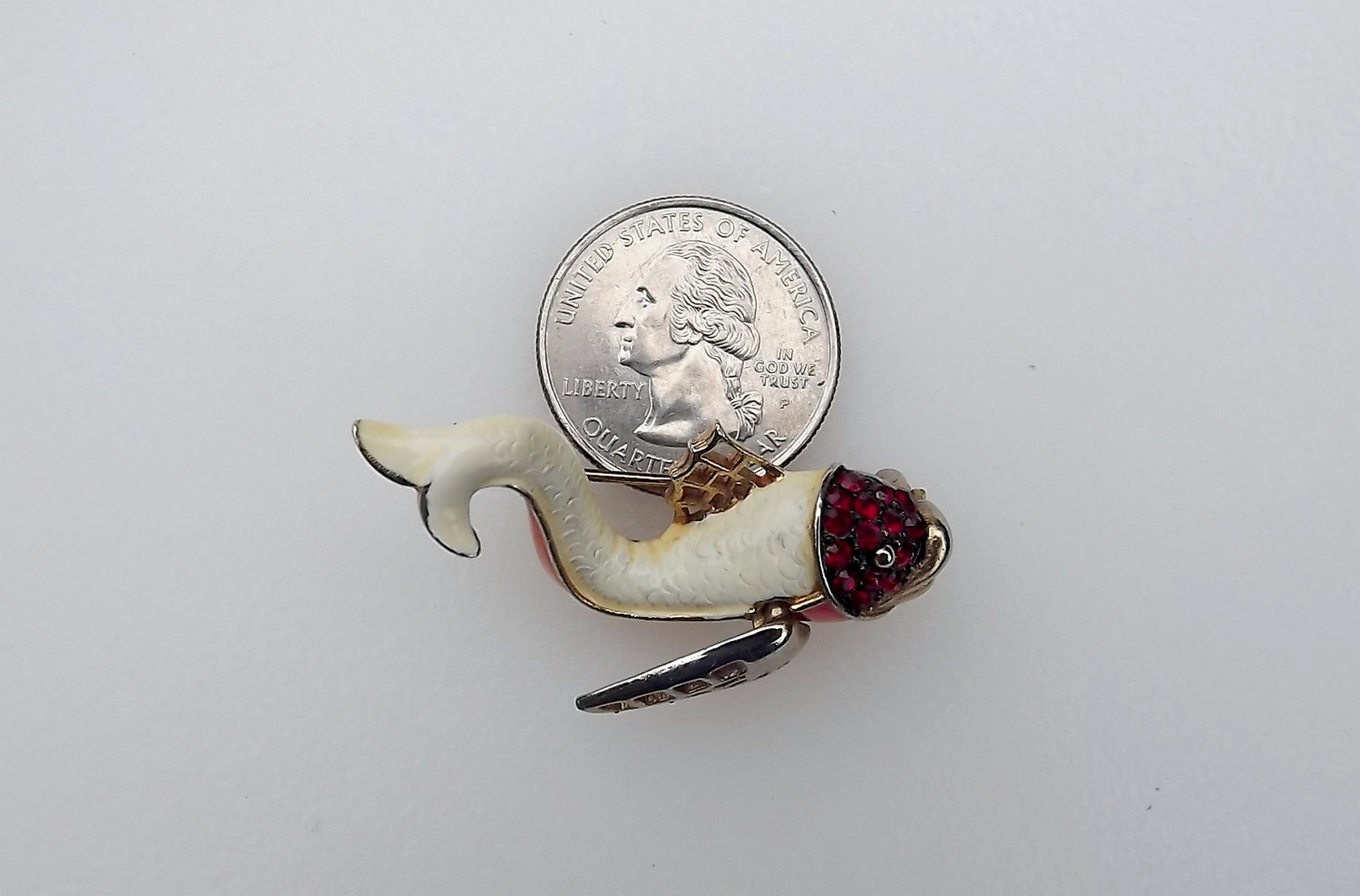 Vintage Weiss Enamel Fish Pin Movable Fin Red Rhinestones Adorable ...