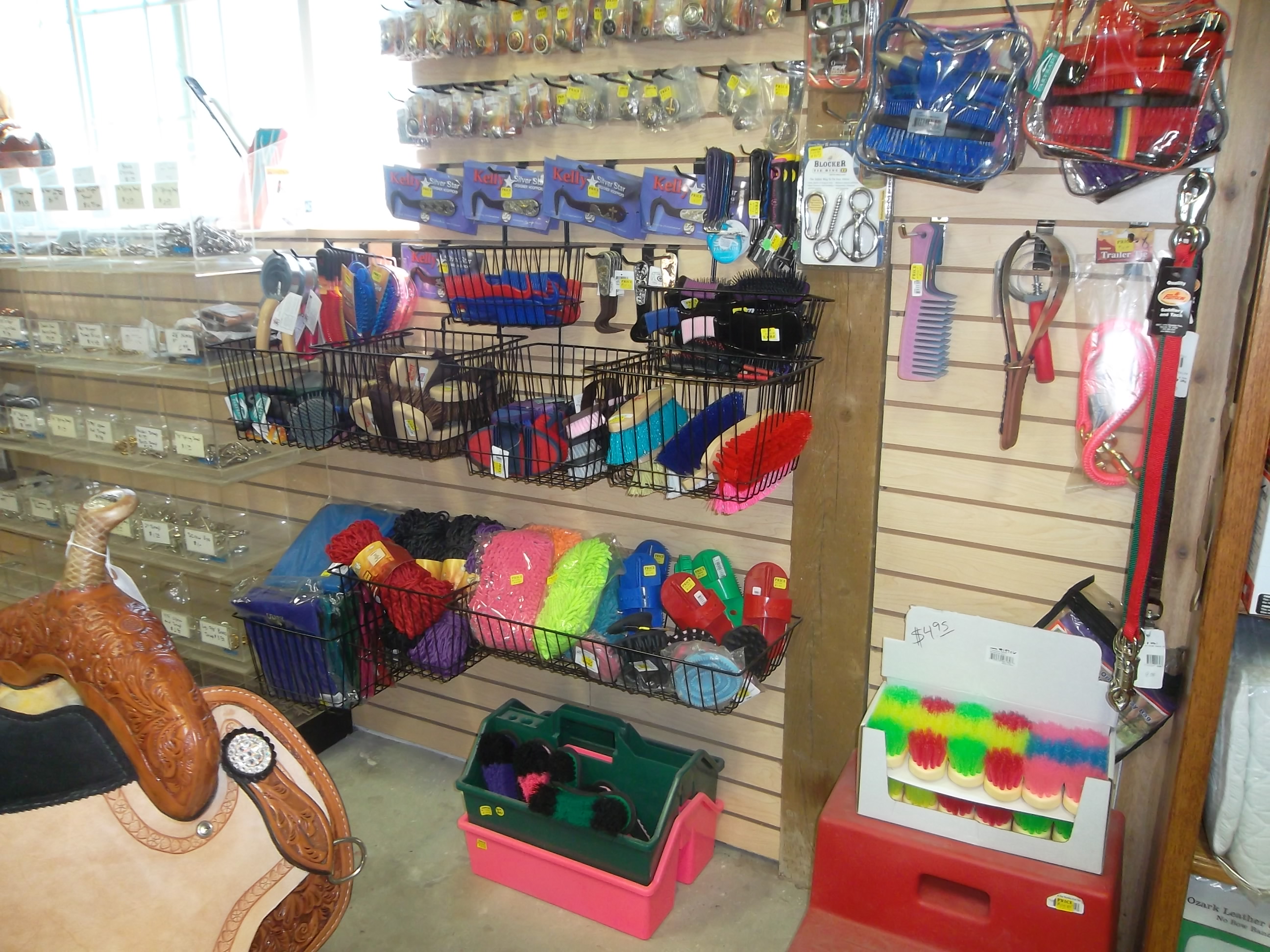 Grooming Supplies - saddleupcolorado