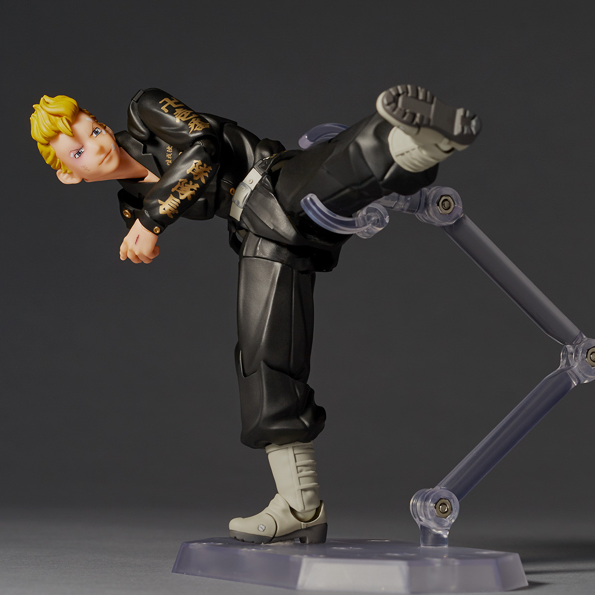 Revoltech Amazing Yamaguchi Takemichi Hanagaki (Tokyo Revengers) Action ...