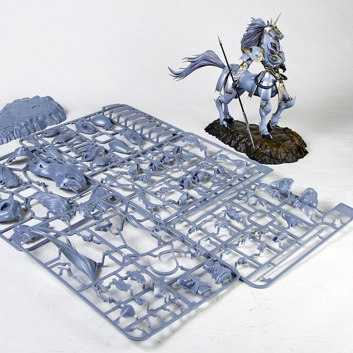 ARTPLA Sleipnir Plastic Model