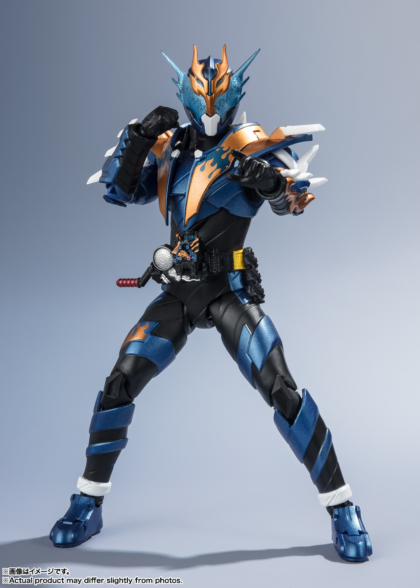 S.H.Figuarts Kamen Rider Cross-Z Heisei Generations Edition Action Figure