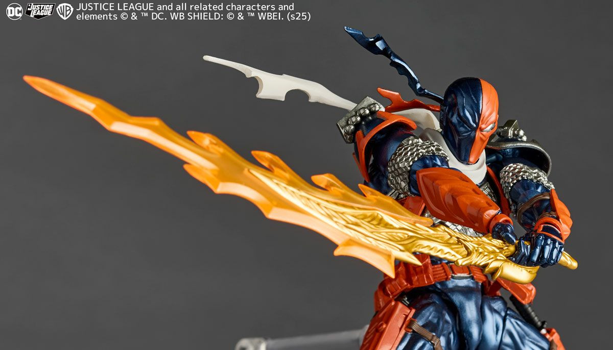 Revoltech Amazing Yamaguchi Deathstroke Ver.1.5 Action Figure