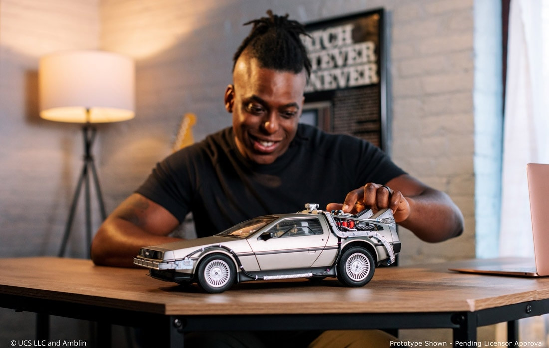 TakaraTomy Mall Exclusive 1/10 Scale Back to the Future Time Machine ...