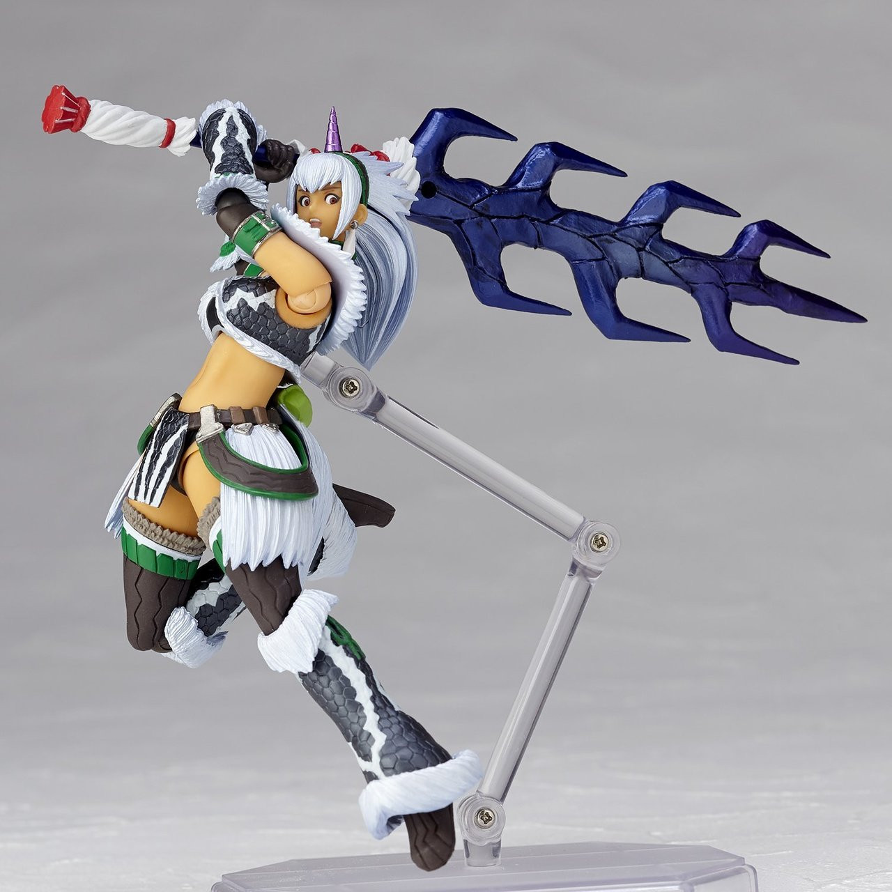 Union Creative Vulcanlog 021 Monhan Revo Hunter Woman of the Sword ...