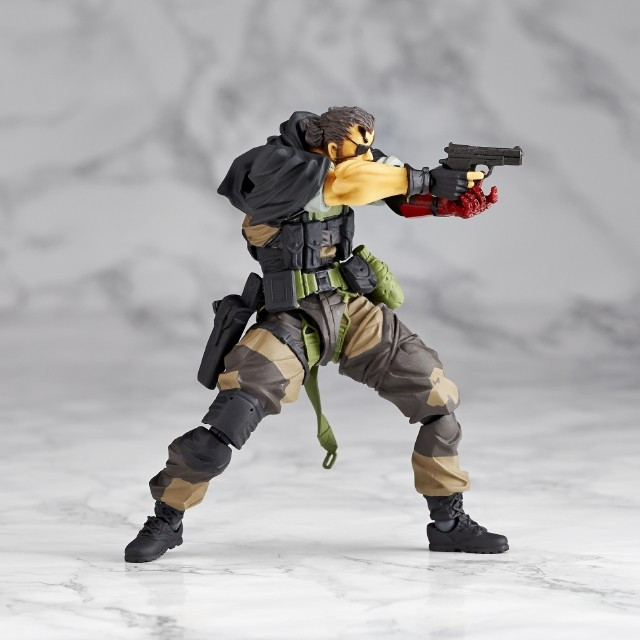 KAIYODO Micro Yamaguchi Revol Mini RM-012 Venom Snake Metal Gear Solid ...