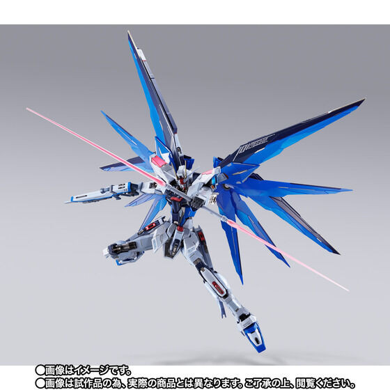 METAL BUILD Freedom Gundam CONCEPT 2 SNOW SPARKLE Ver.
