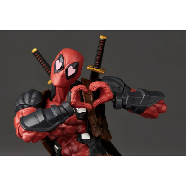 Revoltech Amazing Yamaguchi Deadpool Ver.2.5 Action Figure