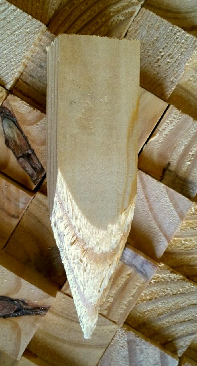 Survey Wood Stakes, Laths & Hubs | Property Marker Stakes