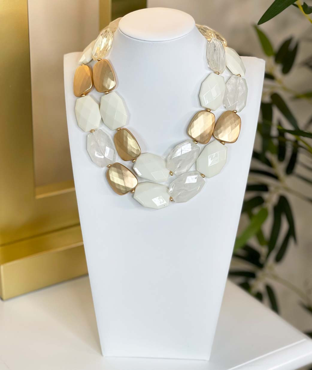 Geometric Shape Bead Necklace