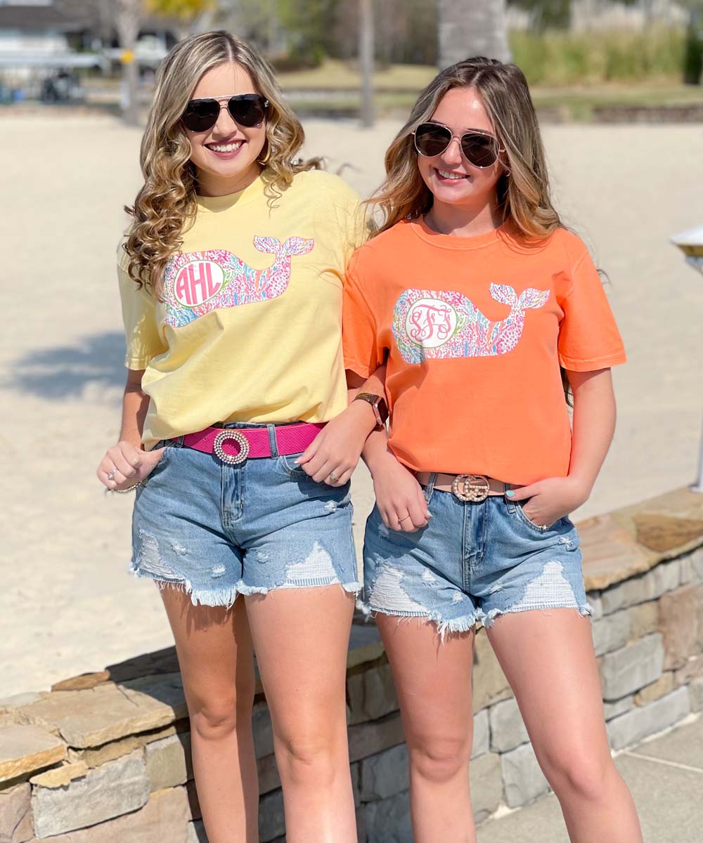 Summer Graphic Tees For Fun Looks - Born To Be Sassy